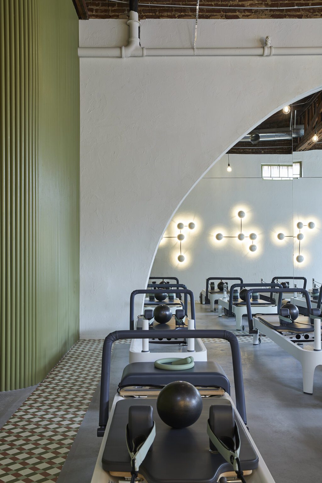 The Studio Pilates- Atlanta Group & Semiprivate Pilates Classes